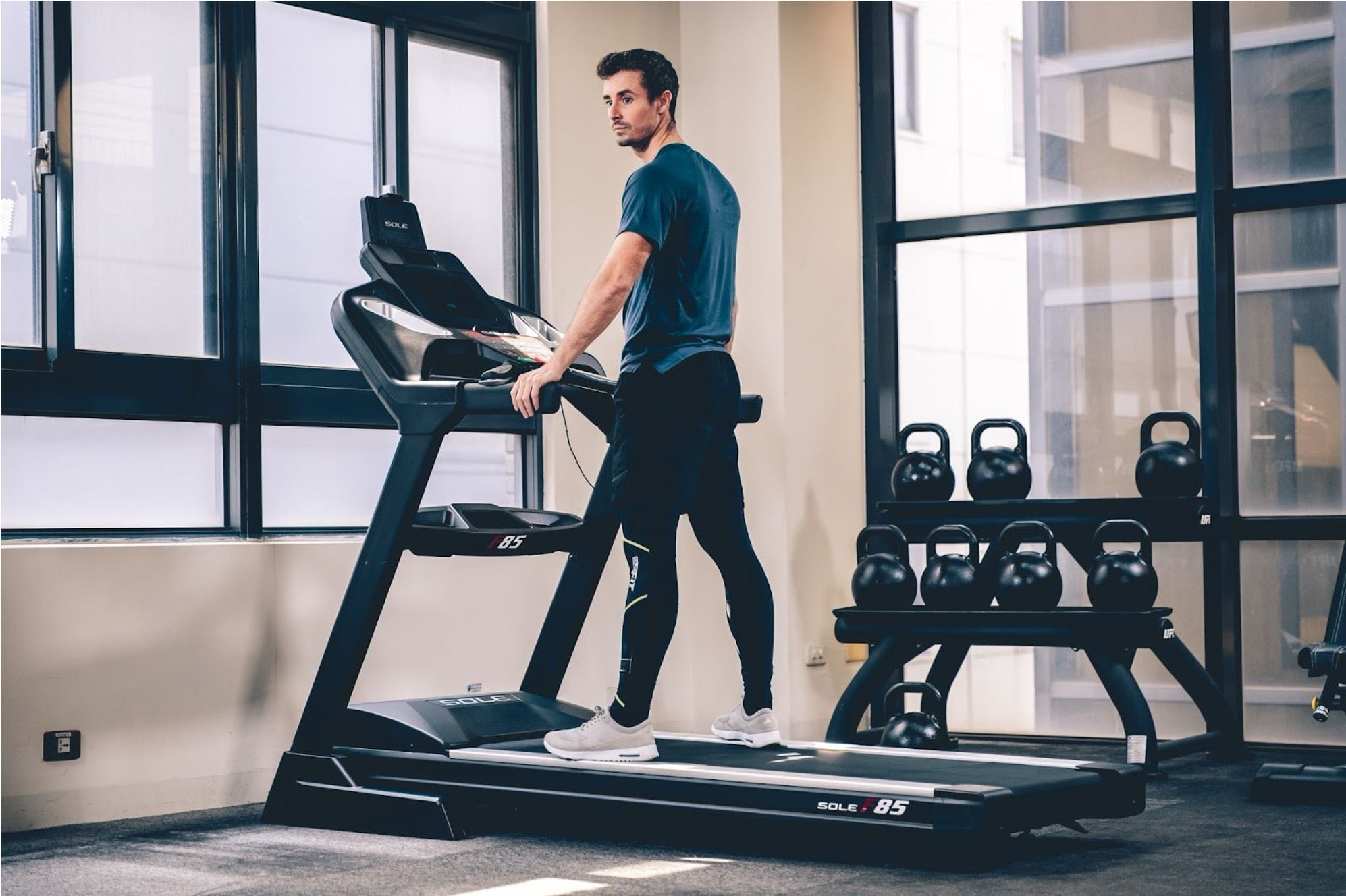 How to Use a Treadmill for Cross Country Training: Speed, Incline & Wo