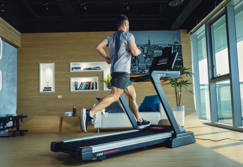 Understanding the Differences: SOLE F80 vs. Horizon 7.4 Treadmills ...